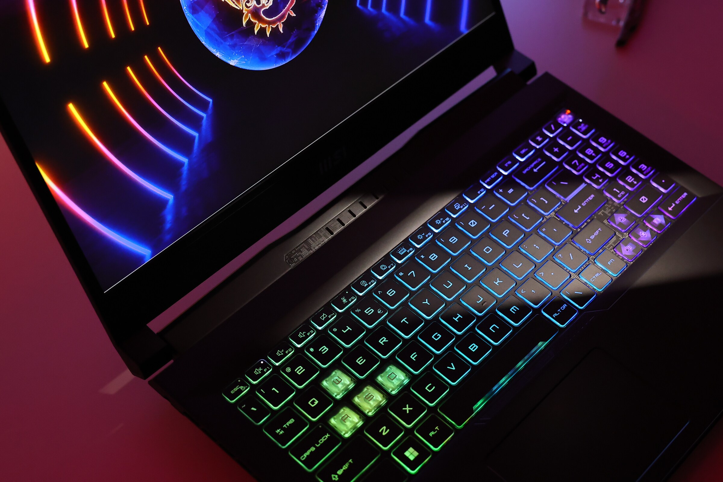MSI Katana 17 B12VGK-078 17,3" FHD 144Hz i7-12650H 16GB/512GB SSD RTX ...